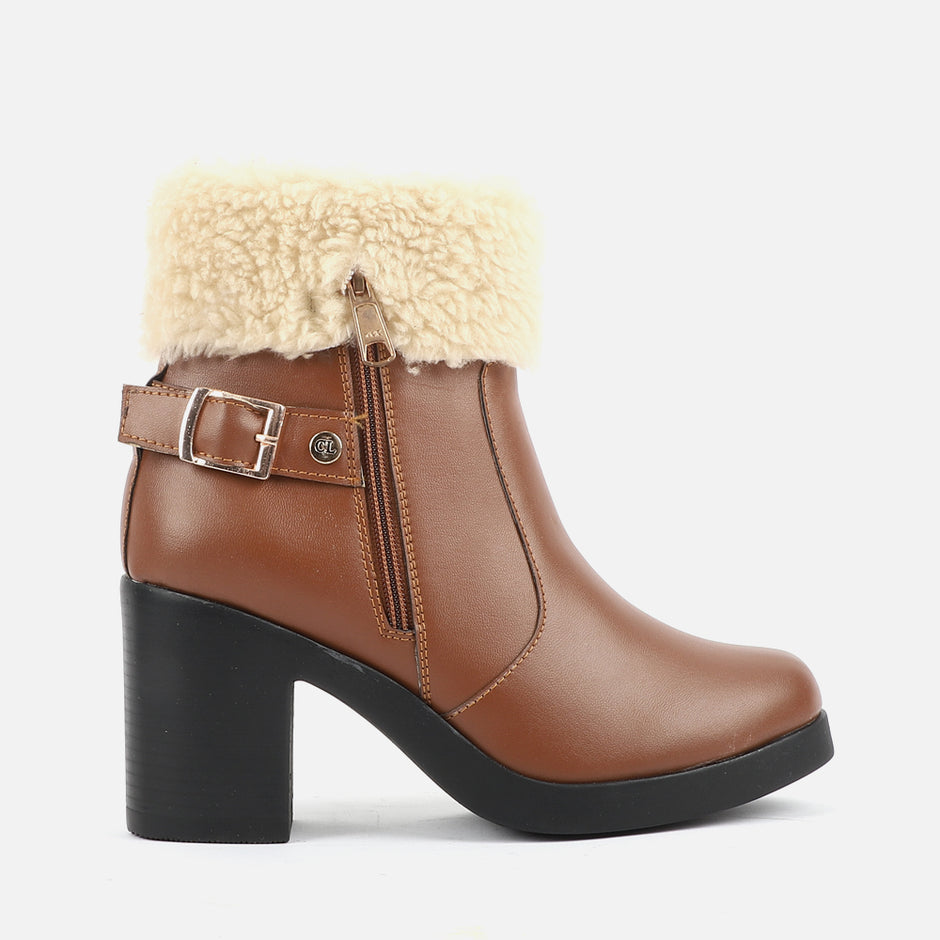 Affordable Luxury Footwear | Handbags | Accessory for Women & Men ...